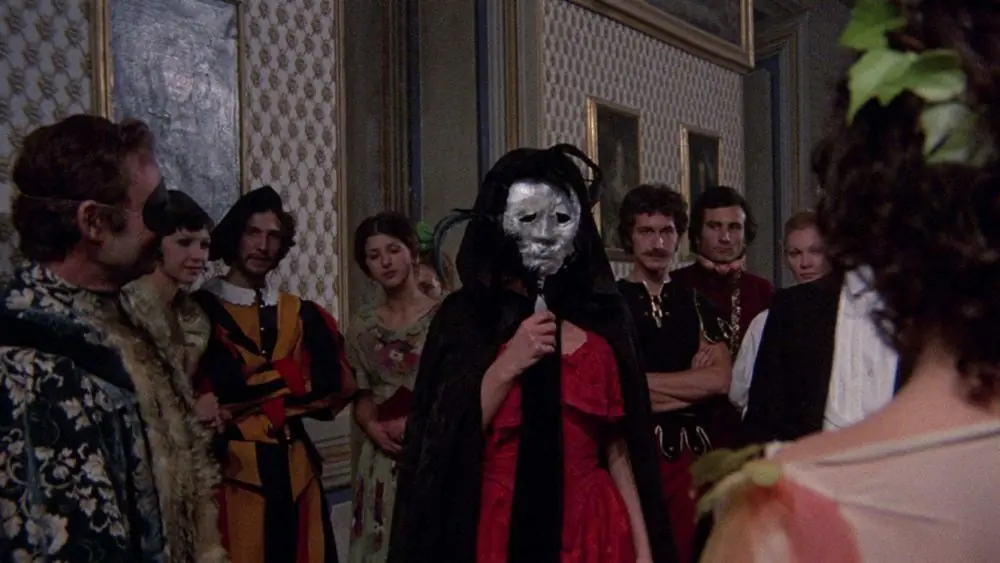 DEATH SMILES ON A MURDERER. A mix of Gothic horror and giallo