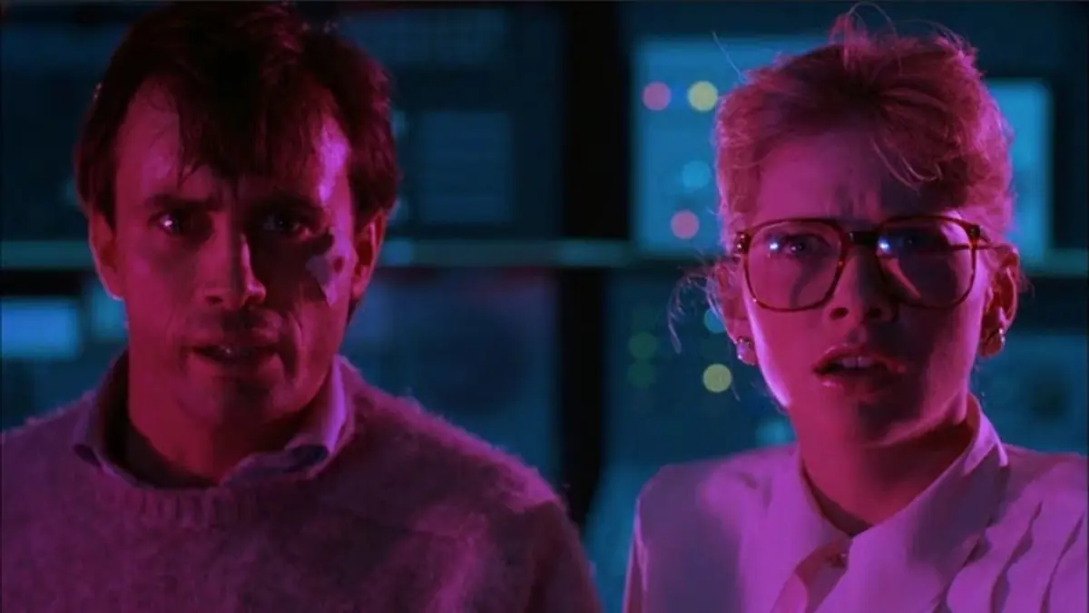 FROM BEYOND. Great sci-fi horror inspired by Lovecraft