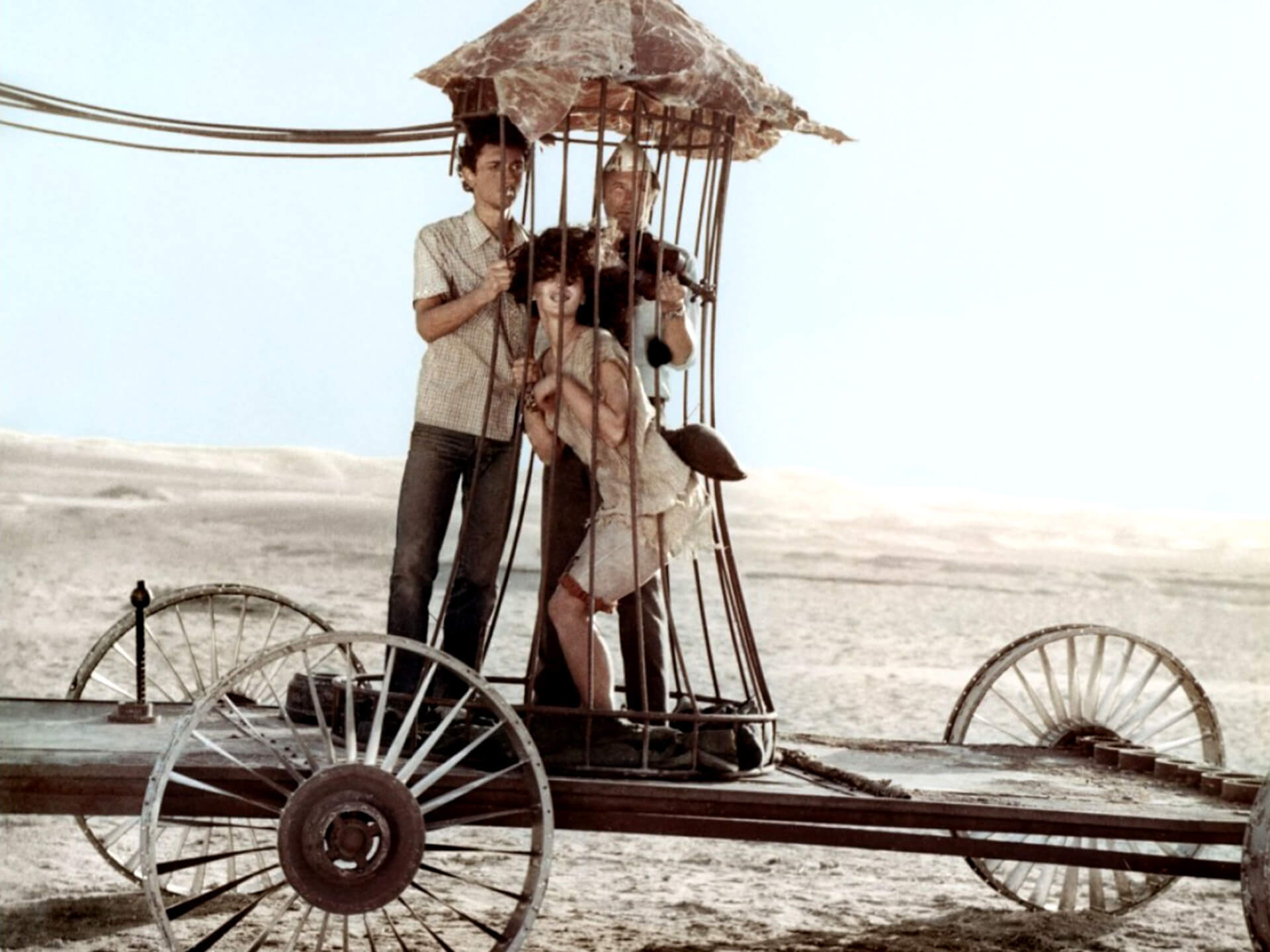 KIN-DZA-DZA! Salvadore Dali-inspired surreal science fiction