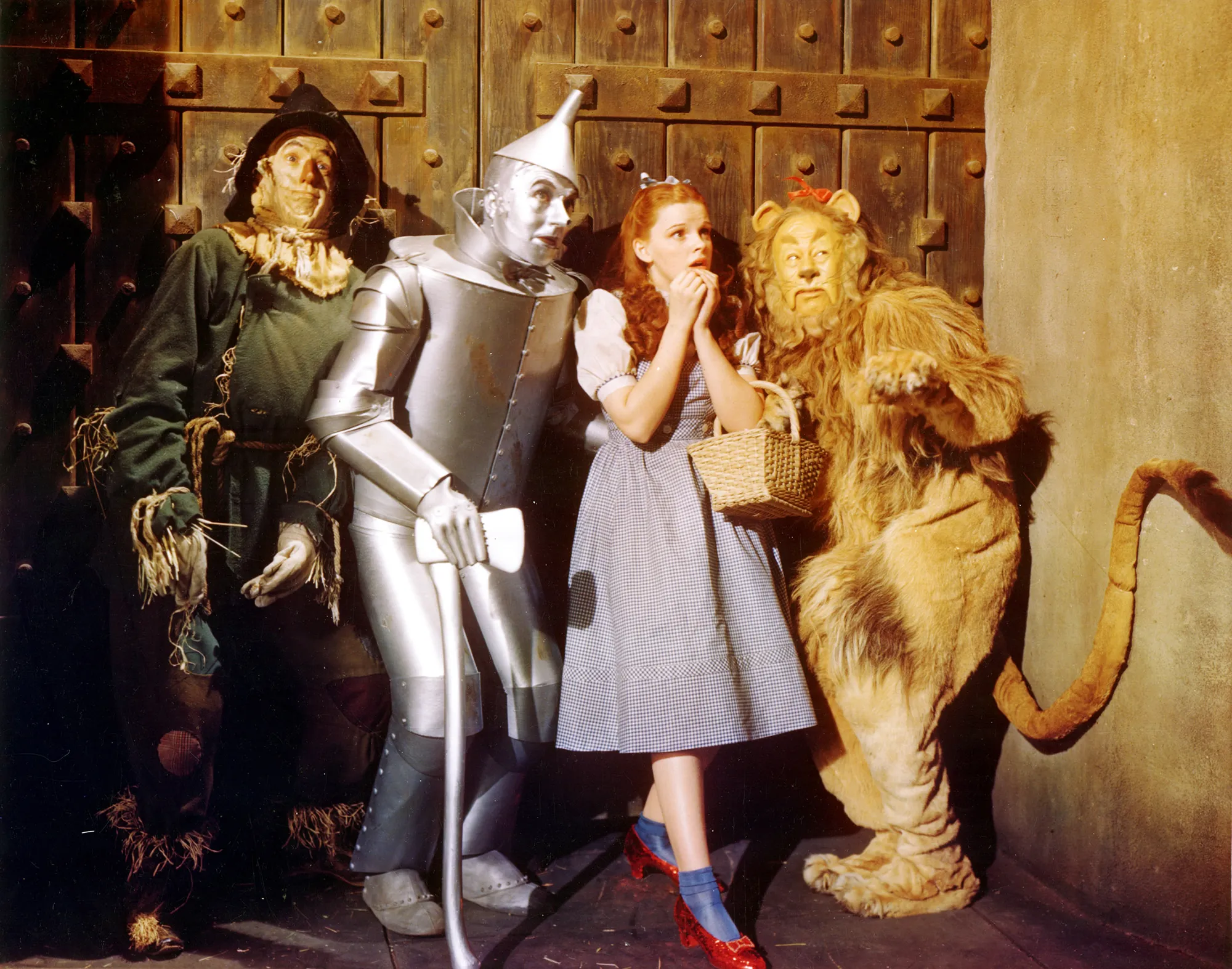 THE WIZARD OF OZ. A Fantastic Dream or a Satire of Capitalism?